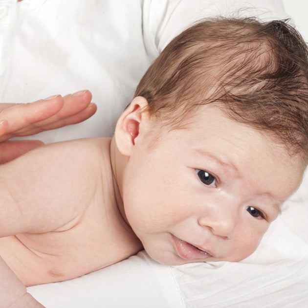 Baby Burping and Expert Tips on How to Burp a Baby | Minbie – Minbie US